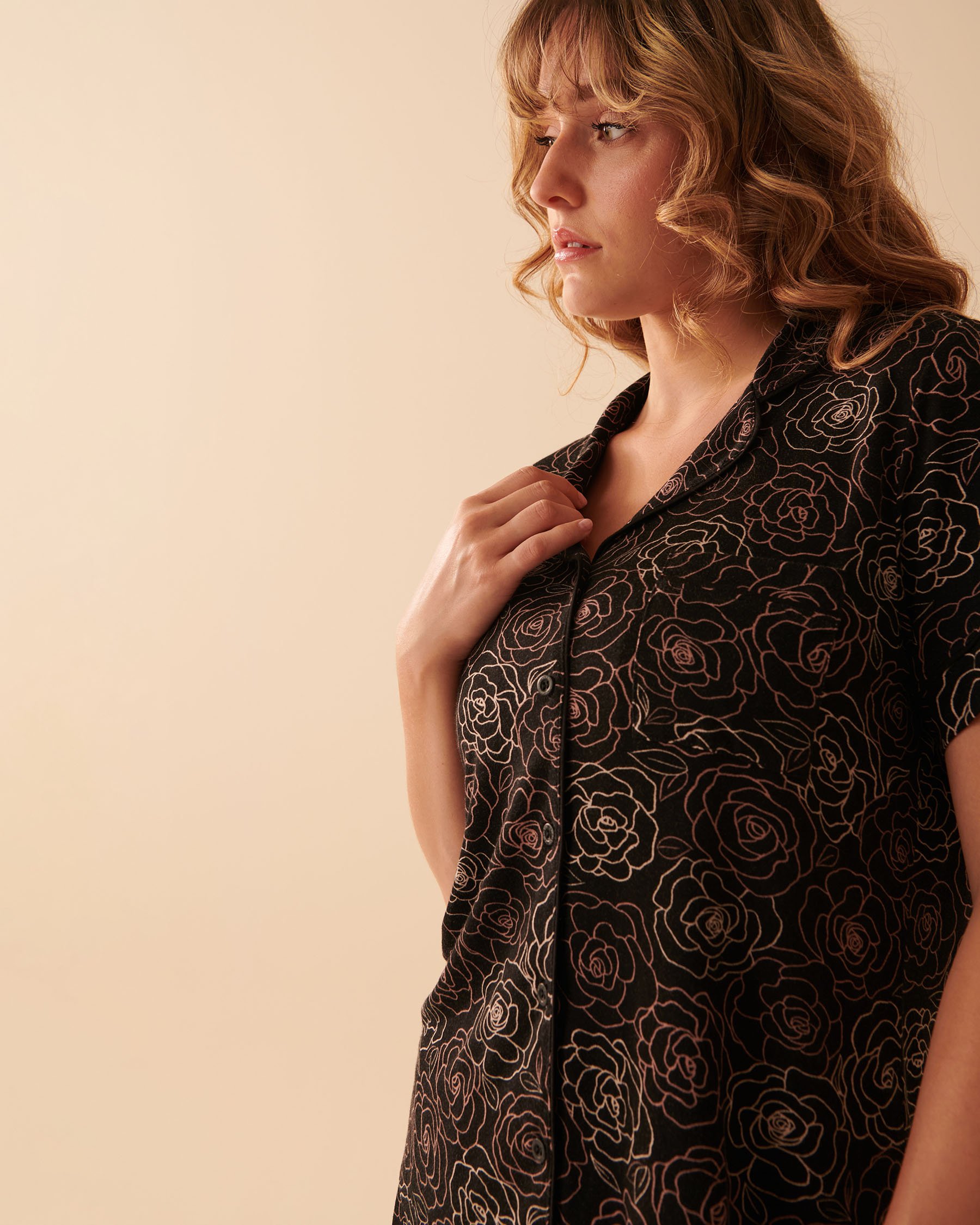 Soft Jersey Short Sleeve Shirt - Dark roses | la Vie en Rose